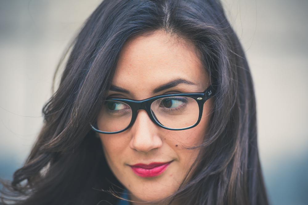Skill Collector - How to Read People using Microexpressions - Feat Dr ...